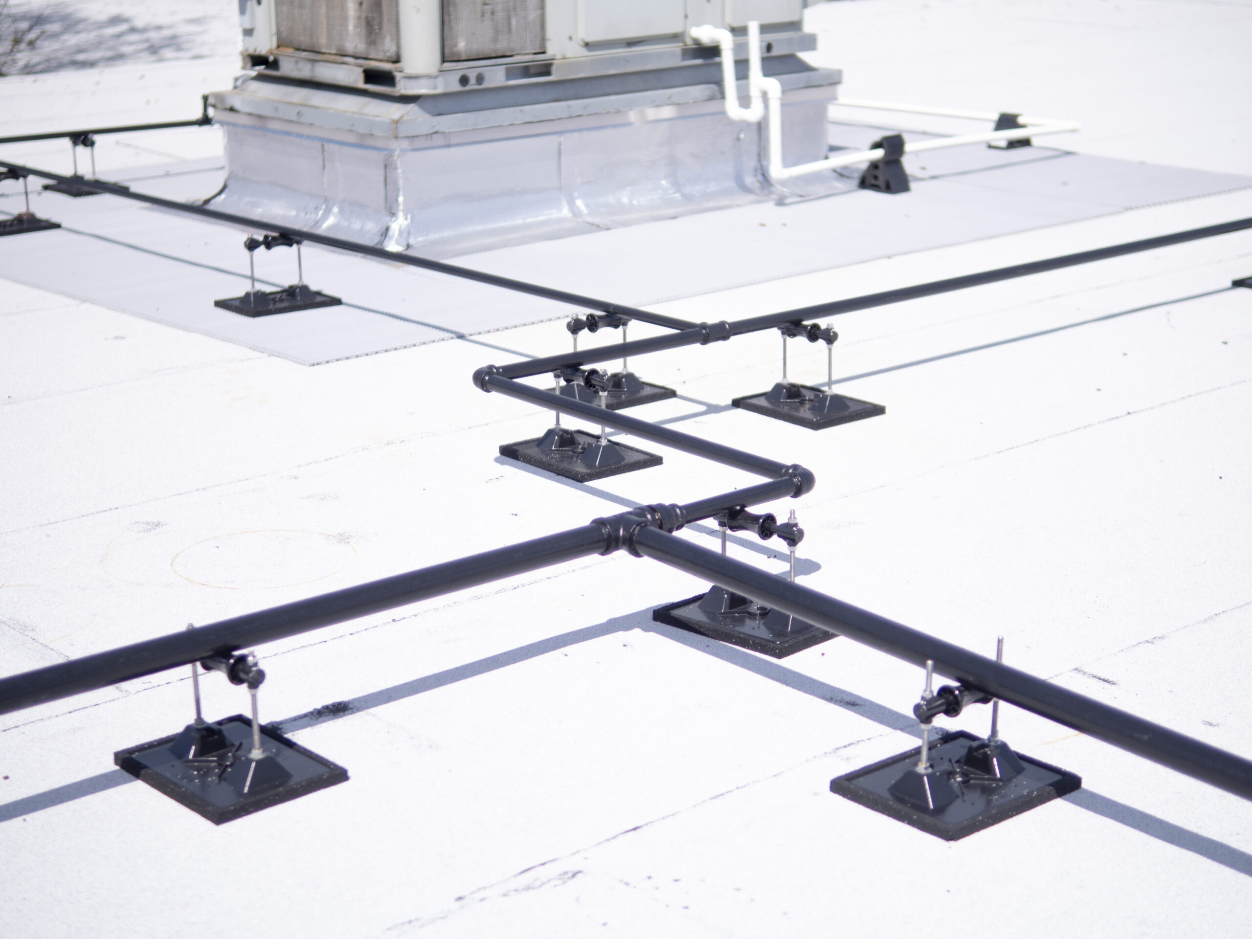 3-RAH-8 | Rooftop Roller Pipe Support - MIRO Industries, Inc.